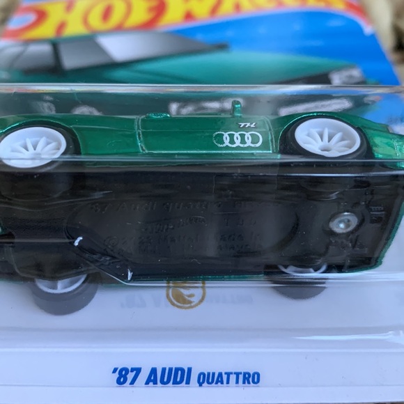 Toys | 87 Audi Quattro 225 Super Treasure Hunt Hot Wheels Case A ...